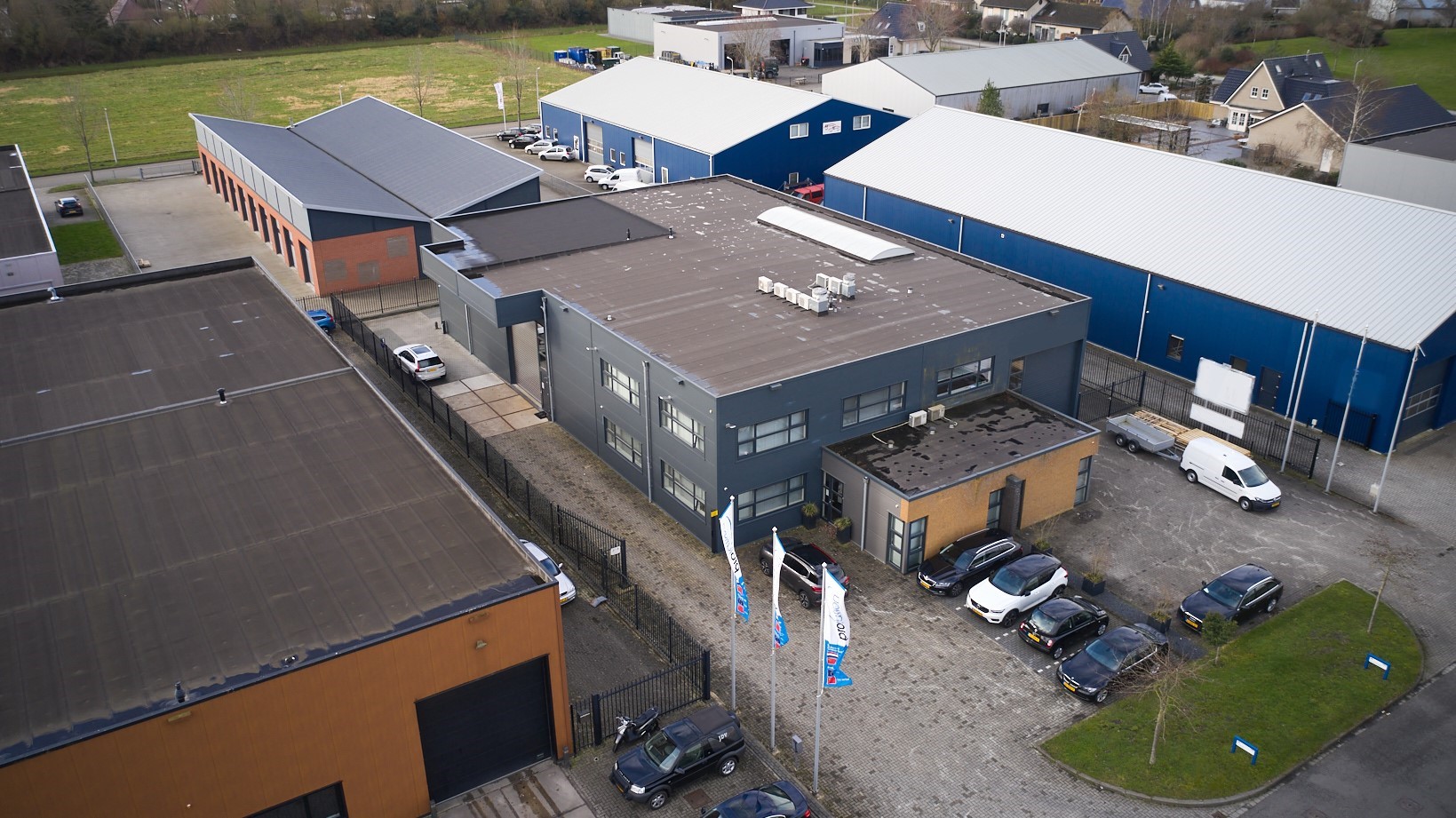 Your Electronic Solution Provider